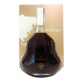 Hennessy - 250th Anniversary Collector Blend Cognac 100cl 40% ABV ...